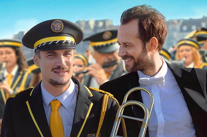 「なんだかなんとも粋で泣ける」ファンファーレ！ふたつの音 sysrさんの映画レビュー（感想・評価） - 映画.com