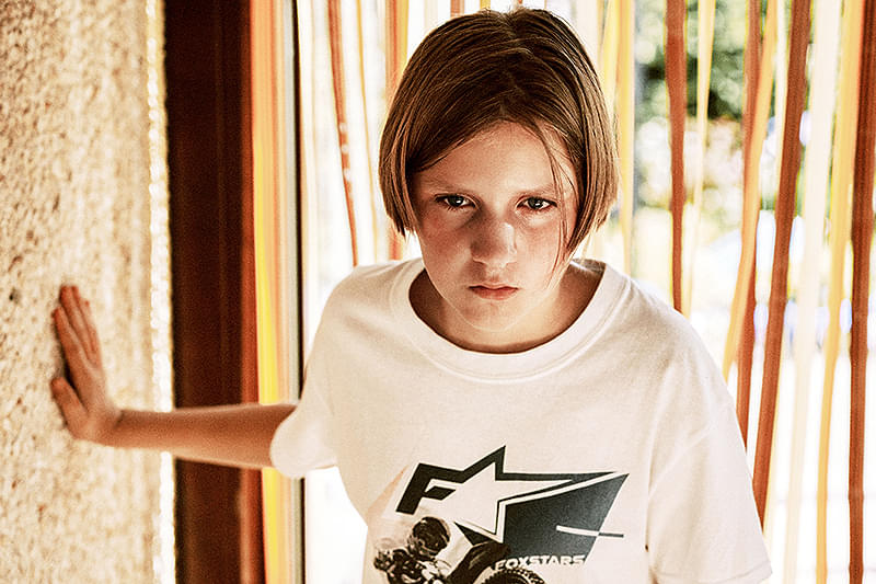 MELT メルトの予告編・動画「特報」 - 映画.com